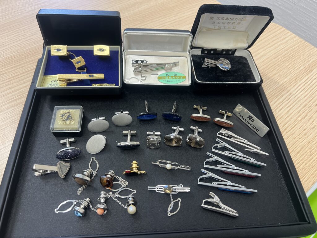 メッキのアクセサリーもお買取りしております🎵 - 買取専門店オリーブ｜山口県宇部市・山口市・山陽小野田市